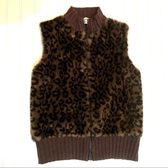 Tiara | Jackets & Coats | Tiara Faux Fur Leopard Print Vest Size S ...